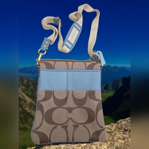 Coach | Bags | Coach Signature C Crossbody Bag Purse | Poshmark